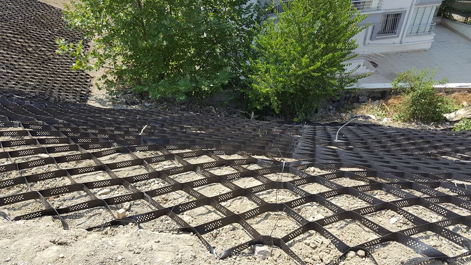 Geocell Cellular Confinement System